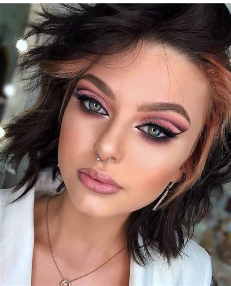 21 Easy Cat Eye Makeup Ideas The Glossychic