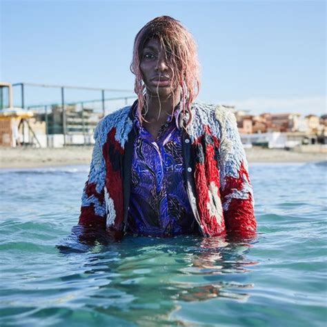 Dating Naked Theres No Crying In Naked Dating