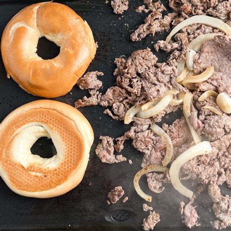 Mcdonalds Steak Egg And Cheese Bagel Dekookguide
