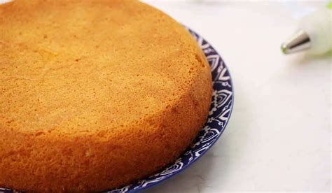 Gâteau Éponge aux Trois Ingrédients