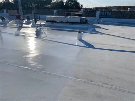 Salvaging White Roof With TPO Restoration 4 Step Guide