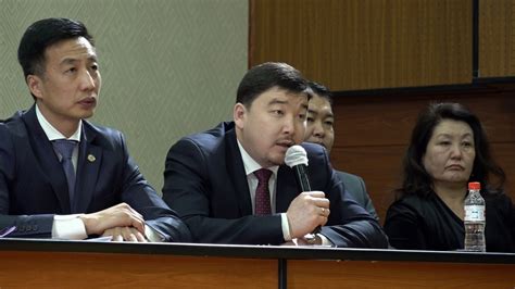 Нийслэлийн ЗДТГ ын харьяа байгууллагуудын 283 алба хаагчийн дунд хэлэлцүүлэг зохион байгууллаа