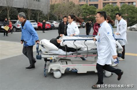 腦梗是吃出來的嗎？提醒：早餐若常吃這2樣，或給血管「添堵」 ＊ 阿波羅新聞網