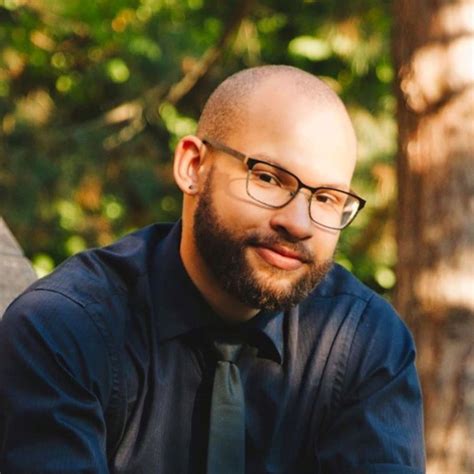 Syris Valentine Hakai Magazine