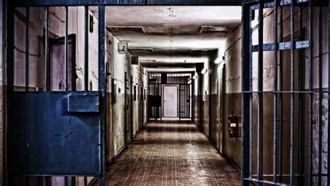 Se caută soluţii reale pentru probemele penitenciarelor din România