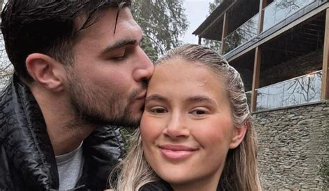 Molly Mae Hague Announces Shock Split From Fiancé Tommy Fury