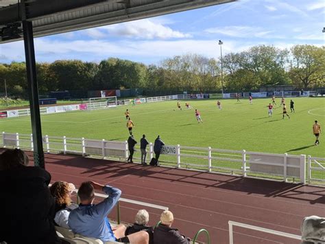 Lunchtime ⚽️ Watching Bradford City Afc Academy V Wrexham Academy