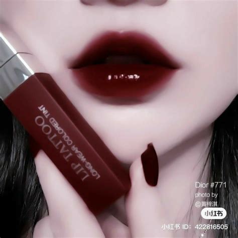 Pin Von 𖤓͜𝄟🍎 ʟ̤ɾᓆɹɹ̈̇ɹɕ Auf صور شفايف Kreatives Makeup Schminkzeug