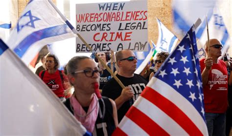 Israel Police Arrest 7 Protesters At Ben Gurion Airports Terminal 3