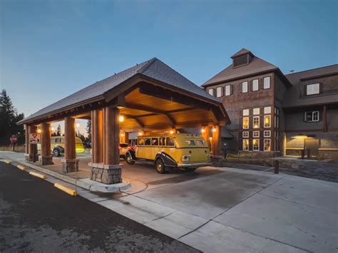 Where To Stay In Yellowstone National Park Guide To The Best Hotels