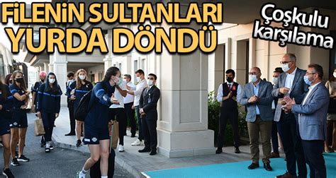 Olimpiyat beşincisi Filenin Sultanları yurda döndü