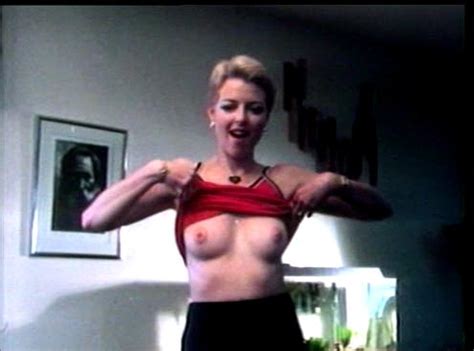 Naked Juliet Anderson In Maturity