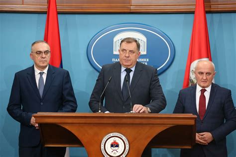 Šta su sve dogovorili lideri stranaka sa Dodikom