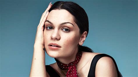 Jessie J Wallpapers Images Photos Pictures Backgrounds