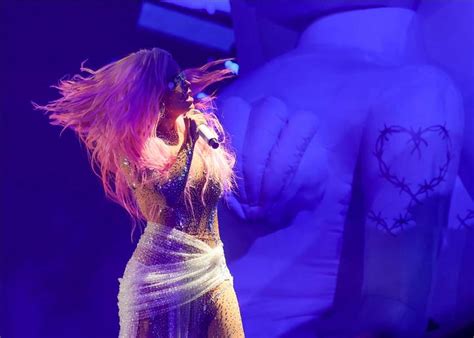 ¿vas A Un Concierto De La Gira Mañana Será Bonito De Karol G Aquí El