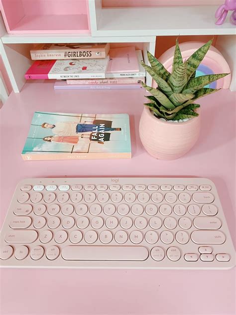 Logi Pink Kawaii Keyboard