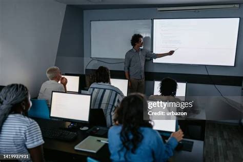 Programing Class Photos And Premium High Res Pictures Getty Images