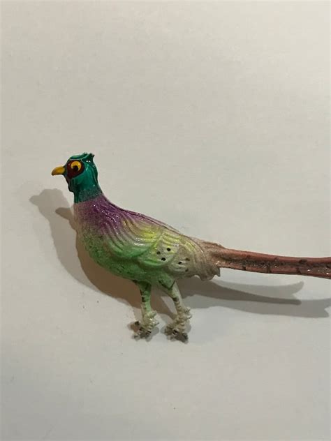 Vintage Beautiful Long Tailed Pheasant Bird Brooch Pin Gem