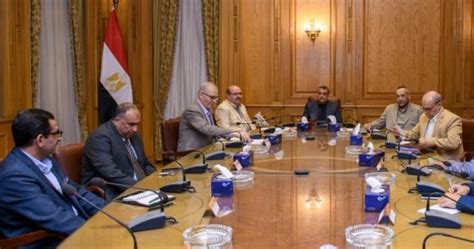وزير الدولة للإنتاج الحربى يتابع مستجدات بحوث شركات الوزارة اليوم السابع
