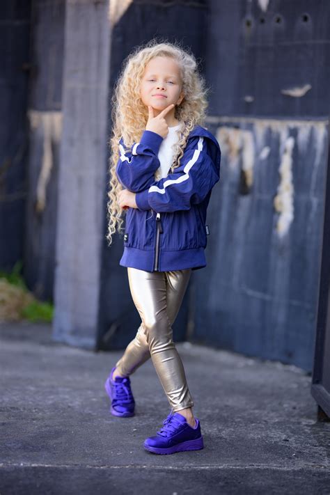 Eseniia Happy Weekend Everyone 🩵 Nununuskechers Eseniiamikheeva