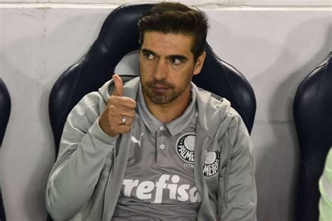 Torcida Do Benfica Pede Contratação De Abel Ferreira Após Atrito Com