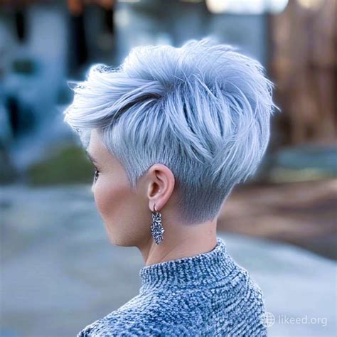 Chic And Confident Modern Pixie Hairstyles For A Bold Transformation