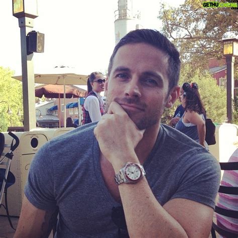 Actor Dylan Bruce Hd Instagram Photos And Wallpapers May 2013 Gethu Cinema