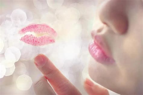 10 Tips On How To Give A Romantic Massage