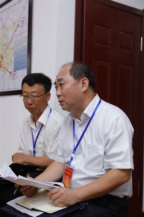 中共吉林省经济管理干部学院 第二次代表大会召开主席团三次会议 吉林省经济管理干部学院