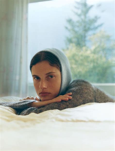 Giedre Dukauskaite In Iceland By Ina Lekiewicz Vogue Poland Anne Of
