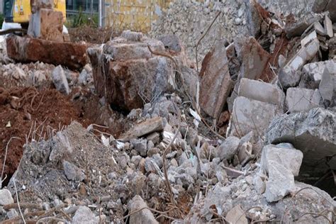 Gestión Saludable De Residuos De Construcción Y Demolición Plaza