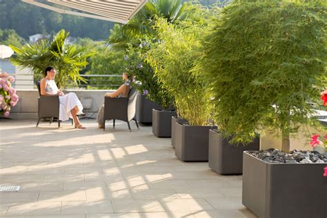 Delta Square Greenform