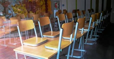 Пролетната ваканция за учениците до Xi клас ще бъде от 3 до 11 април Chernomore