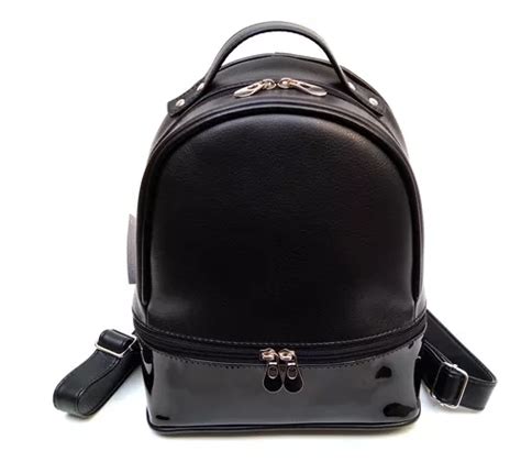 Mini Mochila Pecu Símil Cuero Charol Diseño Varios Colores Negro Cuotas Sin Interés