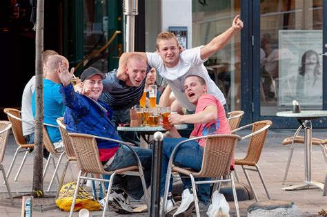Sex Glade Hippie Aber Er Menneskets Frække Kusine