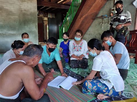 ကျိုက်မ ရော၌ မဲဆန္ဒရှင်စာရင်းများ ပြည့်စုံမှန်ကန် စေ ရေး ကျေးရွာအ ရောက