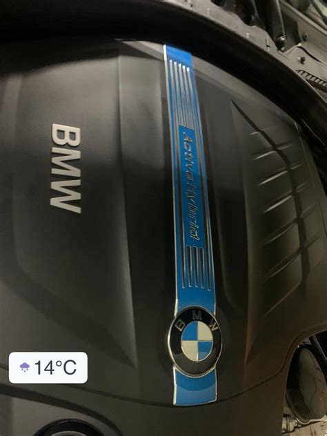 台北華成汽車 Bmw F30 Hybrid3 漏機油漏到冒煙 前來醫治 原廠維修價格天價 感謝車主信任 華成