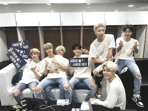 Jungkook Set Bangkok On Fire At Btss Last Love Yourself Concerts