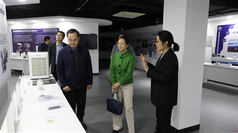 青岛市委副秘书长林镔一行来校调研 青大视点 青岛大学新闻网