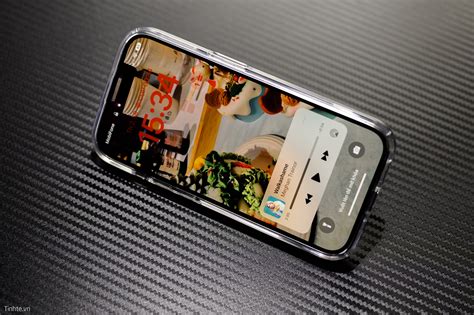 Trên tay 2 loại ốp lưng trong suốt iPhone 14 Pro Viết bởi Chill With Dan