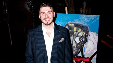 Ünlü Rapçi Blok3 Yeni Sevgilisiyle Görüntülendi Nazar Değmesin” Mavi Kadın