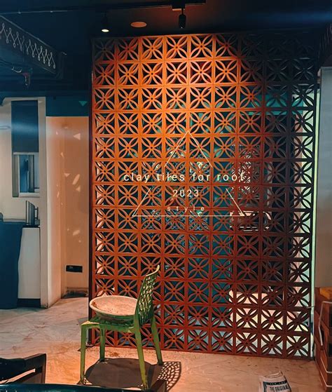 Jaali Design Wooden Screen