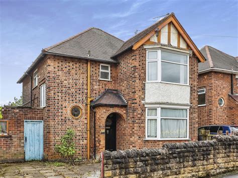 3 Bed Detached House For Sale In Leslie Road Forest Fields Ng7 £
