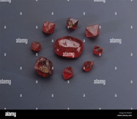 Spinel hi-res stock photography and images - Alamy