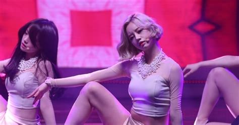 [동아포토]걸스데이 혜리 실신 전 무대 찡그린 얼굴 안타까워