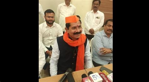 Jolt To Bjp As Pimpri Leader Eknath Pawar Quits Decides To Join