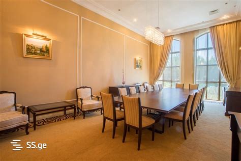 ლიფტი პანორამული ხედები როგორ გამოიყურება კერძო სახლი მცხეთის ისტორიულ უბანში რომელიც 5 მლნ