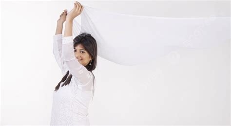 Dupatta Background Images Hd Pictures And Wallpaper For Free Download