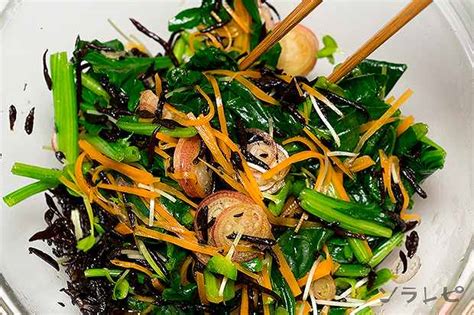 さっぱり味で鉄分補給！ほうれん草とひじきのさっぱり和えの作り方｜健康レシピと献立のソラレピ