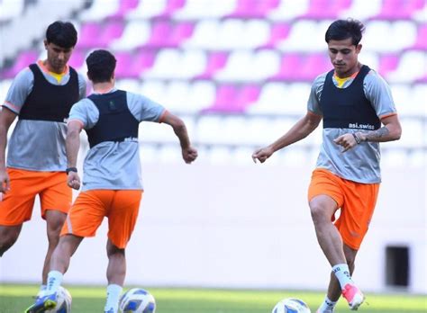 قائمةَ لاعبي المنتخب الوطني النهائيّة المُستدعاة للمُشاركةِ في بُطولةِ